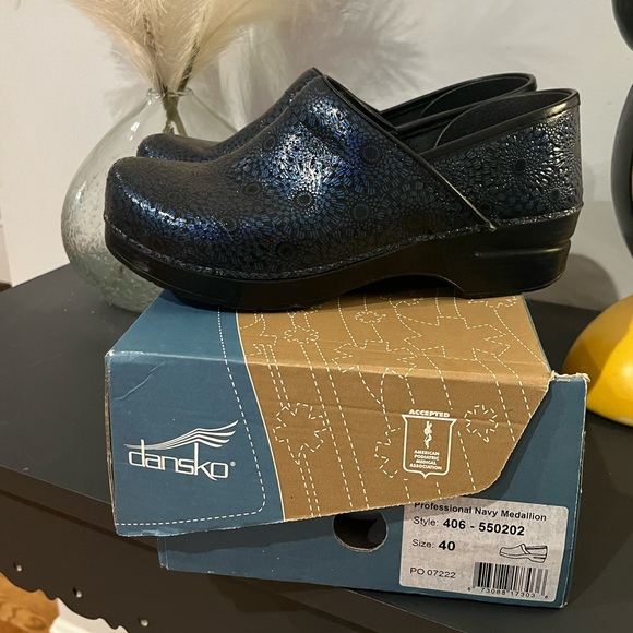 Dansko | Shoes | Dansko Professional Navy Medallion Size 4 | Poshmark